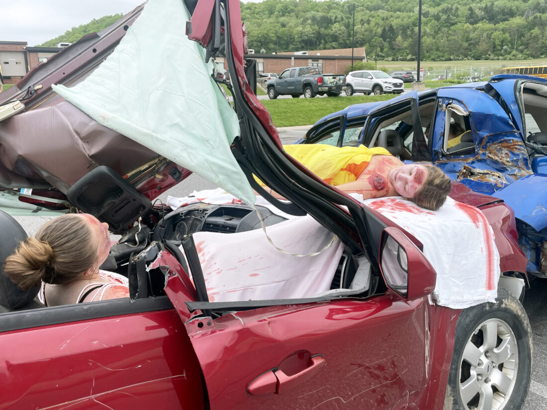 ‘Prom promise’: BEA students participate in annual mock crash program ...